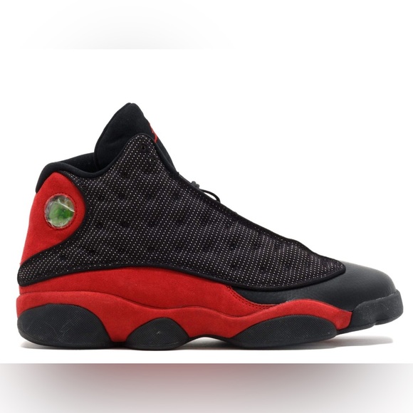 Nike | Shoes | Nike Air Jordan 3 Retro Bred Colorway Basketball Shoes ...